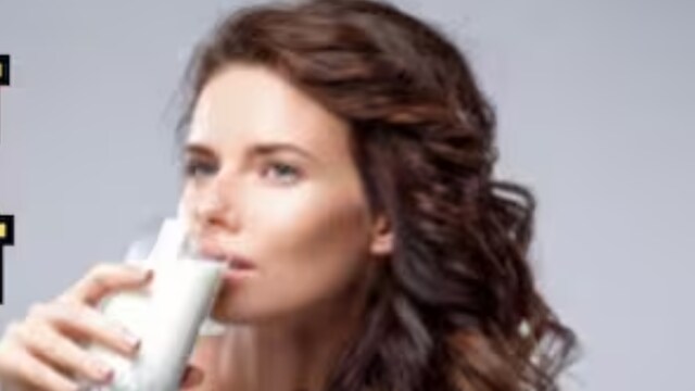 Morning Or Night? What Is The Right Time To Drink Milk | Lifestyle News ...