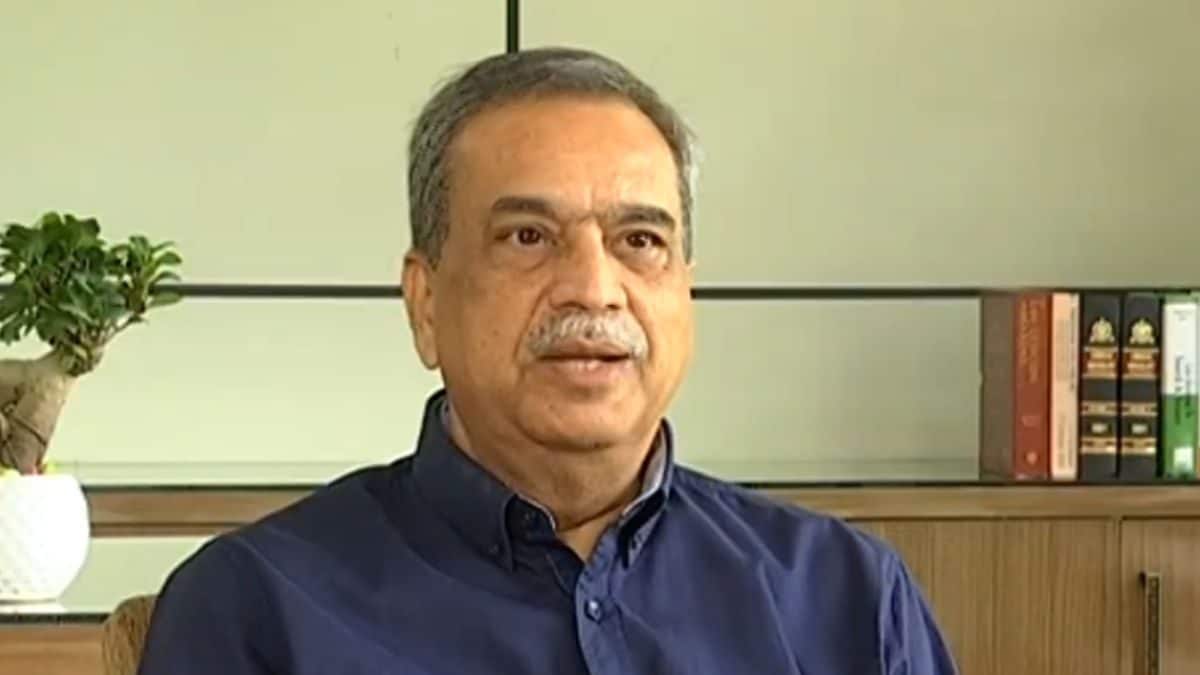 Justice Shah Says Collegium System Working Well, Delay in Judges ...