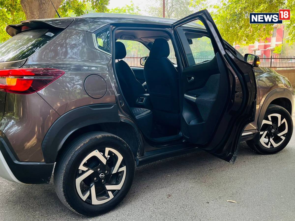 Nissan Magnite Turbo 1.0 in Pics: See Design, Features, Interior and ...