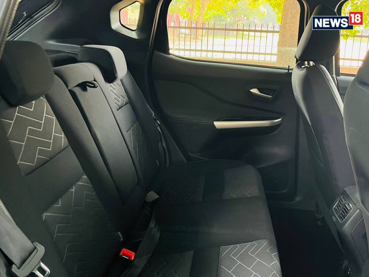 Nissan Magnite Turbo 1.0 in Pics: See Design, Features, Interior and ...