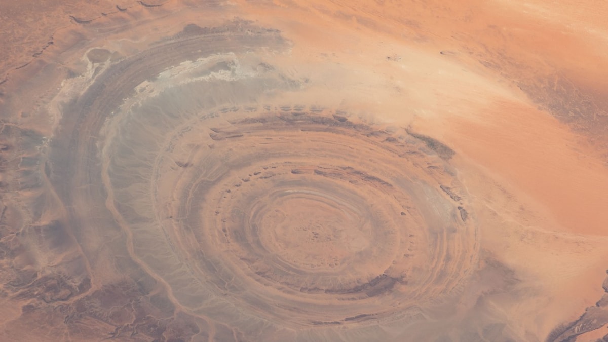 ISS Shares Photos Of 'Eye Of The Sahara', Internet Thinks It's The Lost ...