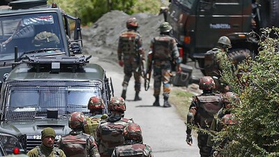Paratrooper Siddhant Chettri, Killed in Rajouri Attack, Got Married ...