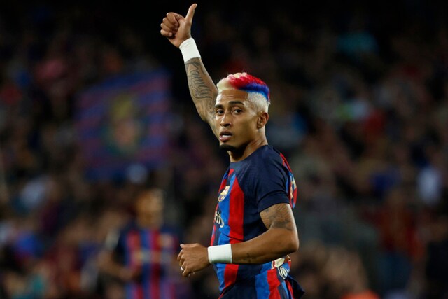 WATCH: Raphinha Celebrates Barcelona's La Liga Triumph in Unique Style ...