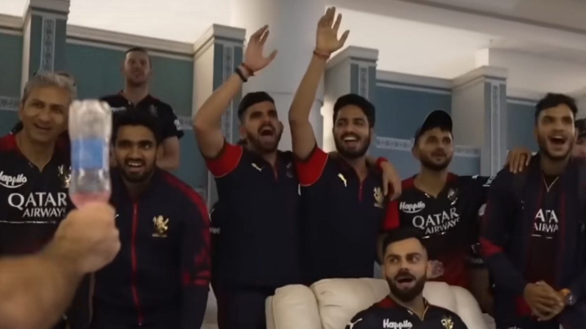 Watch: What Happened Inside RCB Dressing Room After Ugly Spat Between ...