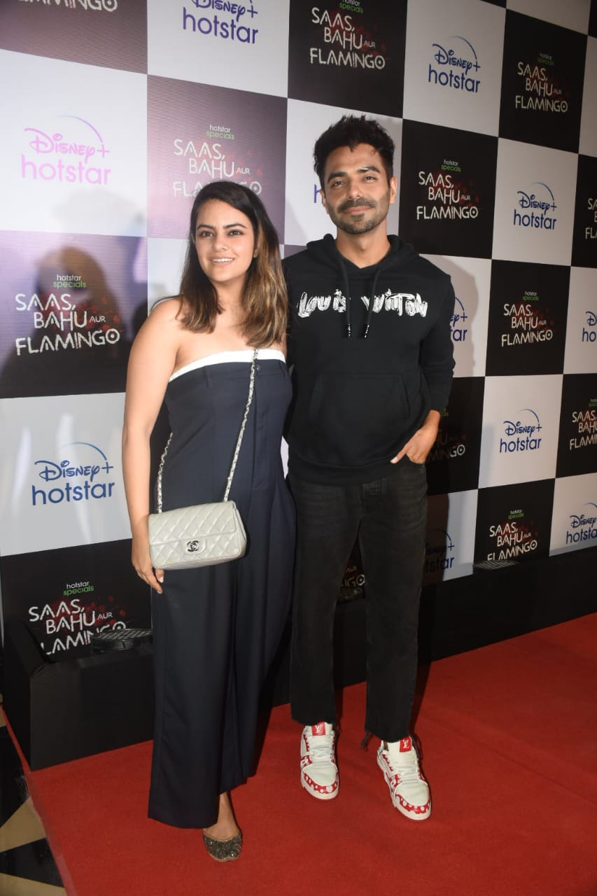 Dimple Kapadia, Vicky Kaushal, Pankaj Tripathi, Isabelle Kaif, Varun ...
