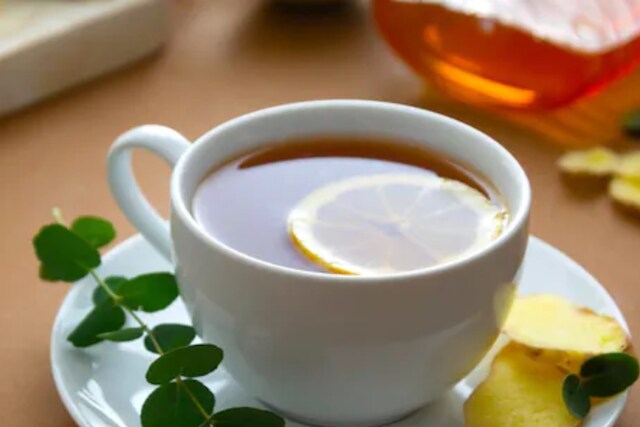 Should One Drink Water Before Tea? What The Expert Says - News18
