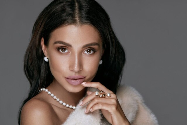 3 Must-Have Summer Jewellery Styles for a Hot Season - News18