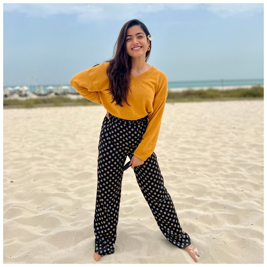 Rashmika Mandanna Is So Much of a Beach Person and These Photographs ...