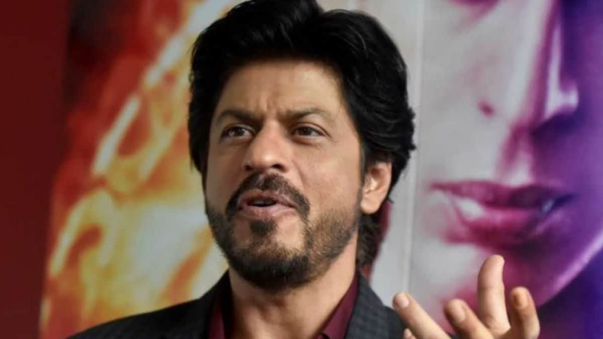 Fan Asks SRK to Release 'Jawaan' Early And This is How The Actor ...