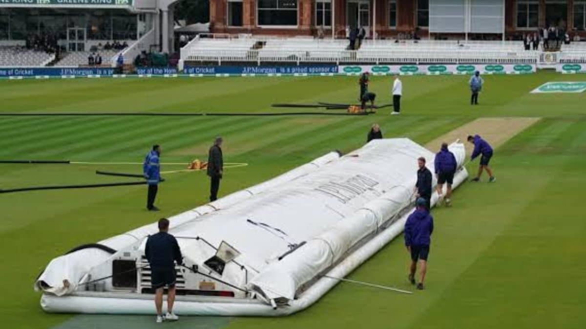 What is Hover Cover and Why IPL 2023 Fans Trended it During CSK vs GT Final Match News18