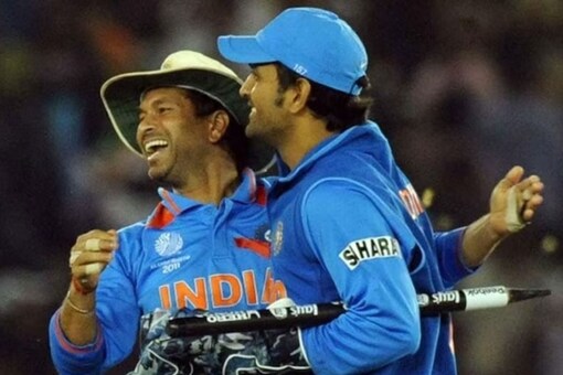 Dhoni vs Tendulkar: Twitter's Comparison of Two Legends Has Fans ...