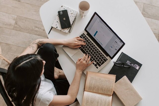 5 Ways To Promote Fun Work Environment At Office - News18