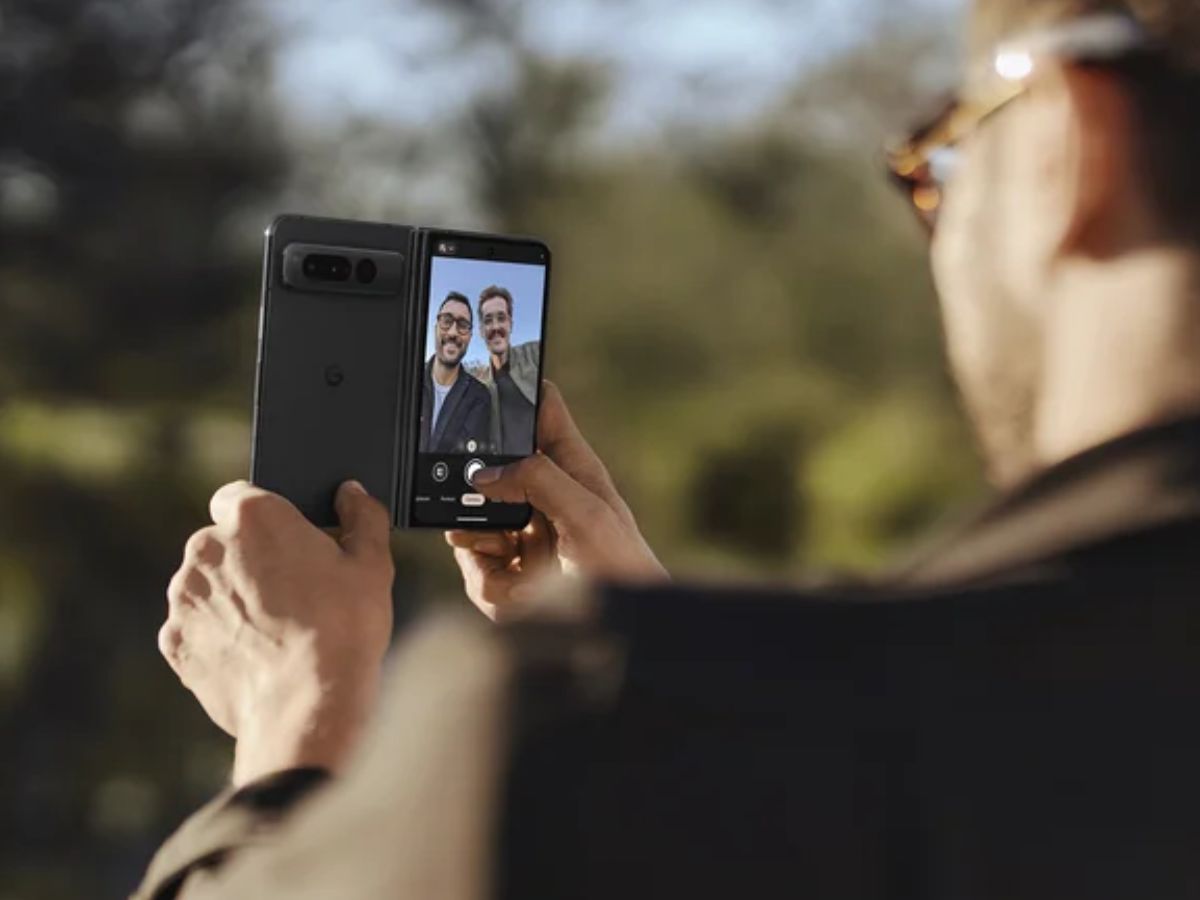 Pixel Fold: Quick Look At Google's First Foldable Smartphone | In ...