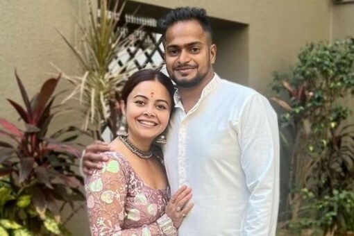 ‘We Both Are Enough’: Devoleena Bhattacharjee's Romantic Video With ...