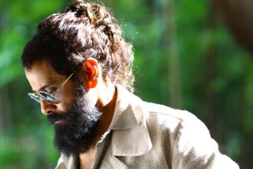 When Chiyaan Vikram Dubbed For This Tamil Star During Initial Days Of ...
