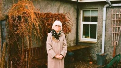 Meet Jo Cameron, The Woman Who Doesn't Feel Pain | Viral News - News18