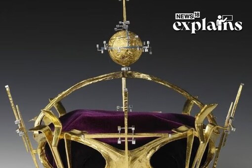 Will King Charles Wear His 'Ping Pong Ball' Crown to the Coronation ...