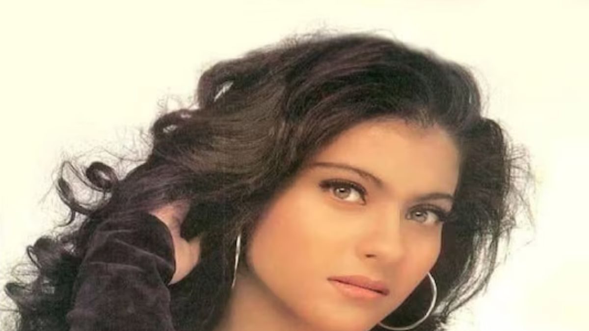 When Kajol Was Hesitant To Wear The White Mini Skirt For Mere Khwabon ...