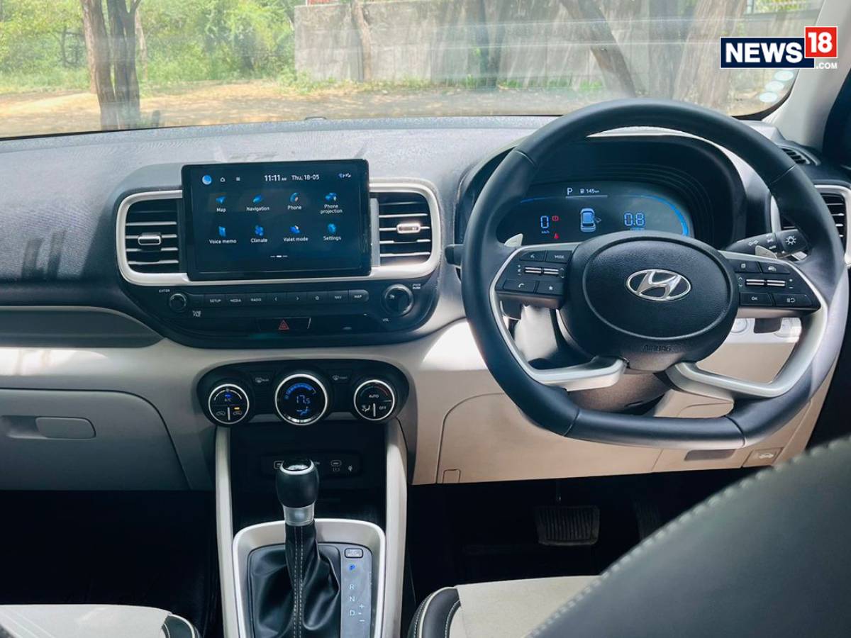 IN PICS: 2023 Hyundai Venue 1.0 Turbo GDI DCT - News18