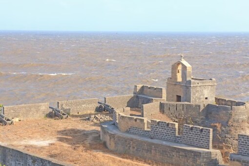 5 Historical Seaforts In India That You Just Can Not Miss - News18