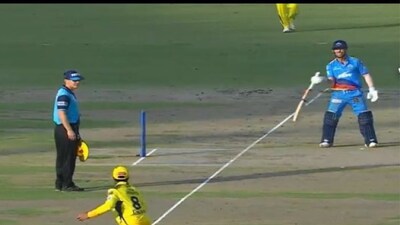 WATCH | Ravindra Jadeja 'Mock-Threatens' Run-out, David Warner Responds ...