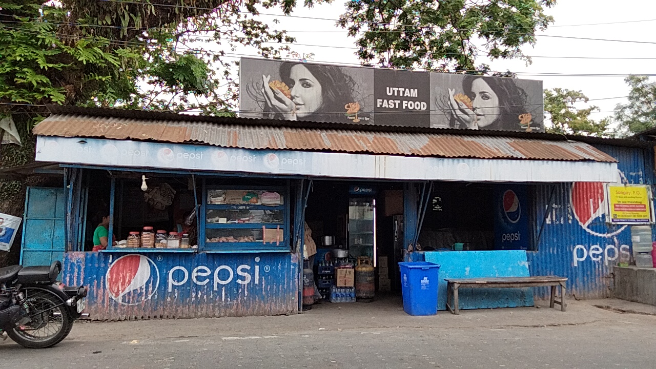 West Bengal Snack Shop Sells Spicy 'Helicopter Bun' and Foodies are All ...