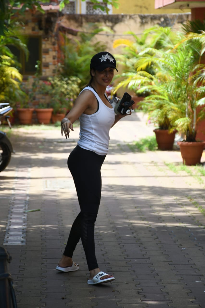 Malaika Arora Sets The Temperature Soaring As She Heads Out For A ...