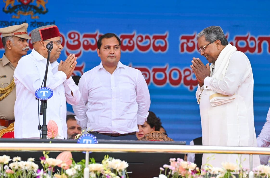 Siddaramaiah, Shivakumar Sworn In As Karnataka CM, Dy CM; Several Opposition Leaders Attend | In ...