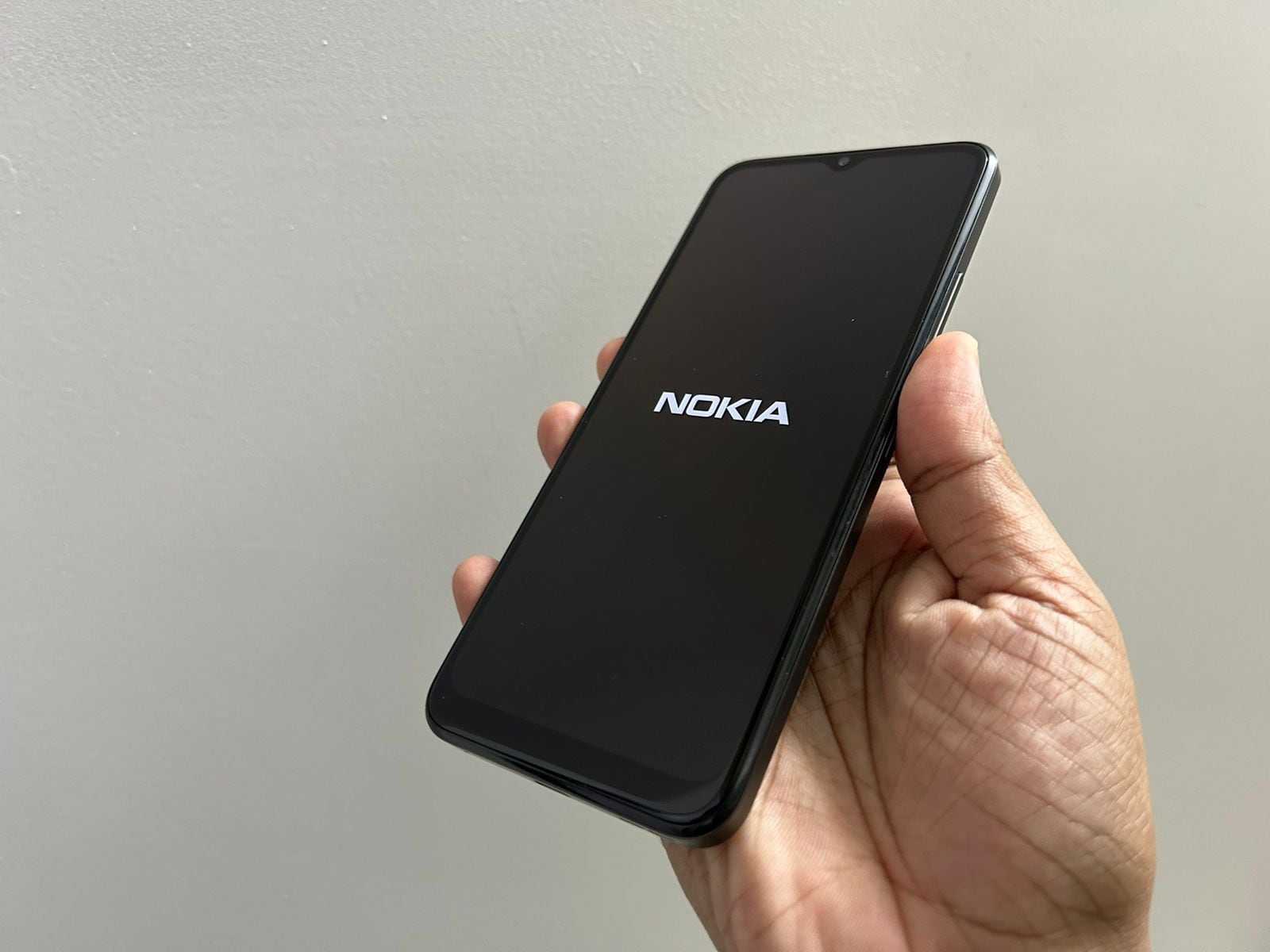 Nokia C32 First Look: Good-looking Smartphone Under Rs 10,000 | In ...