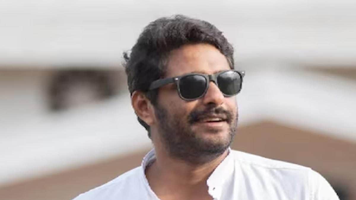 Actor Antony Varghese Reacts To Director Jude Anthany Joseph's ...