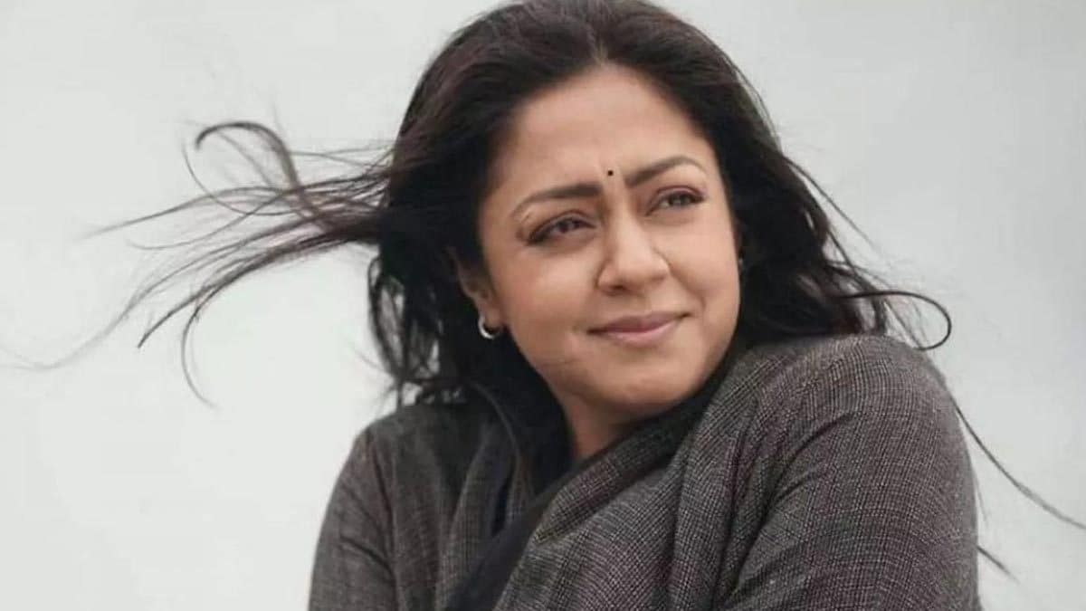 Jyothika Set For Grand Bollywood Comeback With Hindi Remake Of Gujarati ...