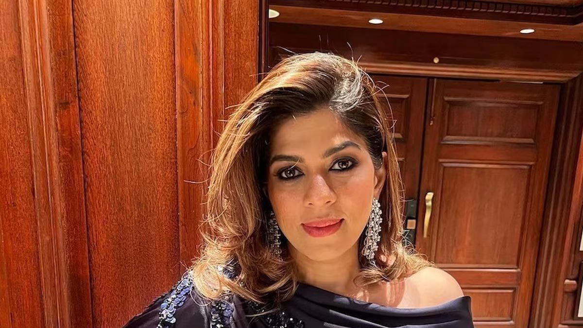 Meet Pooja Dadlani, Shah Rukh Khan's Manager For 11 Years | Movies News ...