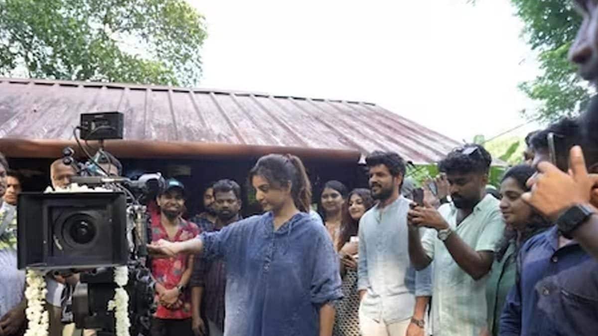 Manju Warrier Starts Shooting For Footage, Pics Inside | Movies News ...