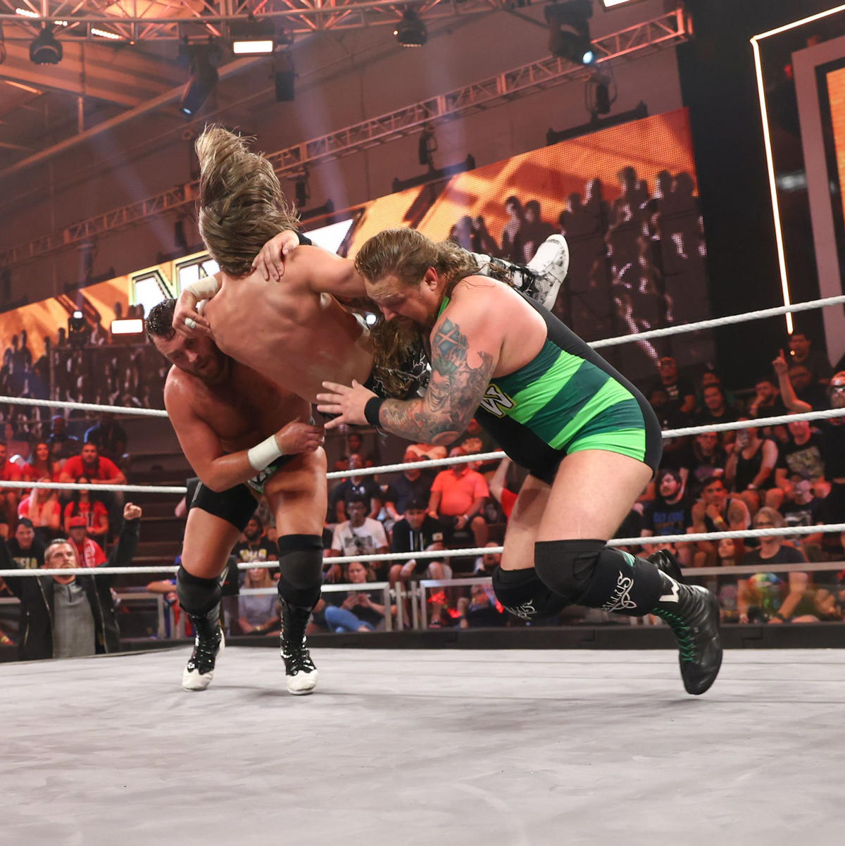 In Pictures: WWE NXT, 9 May: Women's Championship Gets Underway, Bron ...