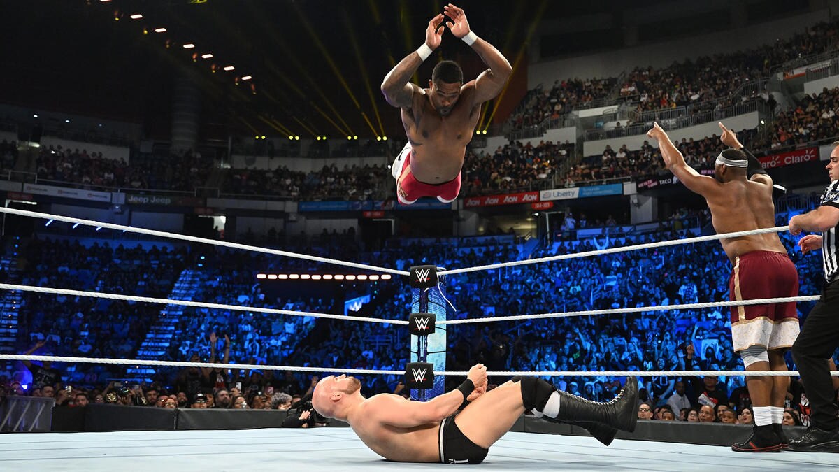 SmackDown Results: Bad Bunny and the LWO Stand Tall Before WWE Backlash ...