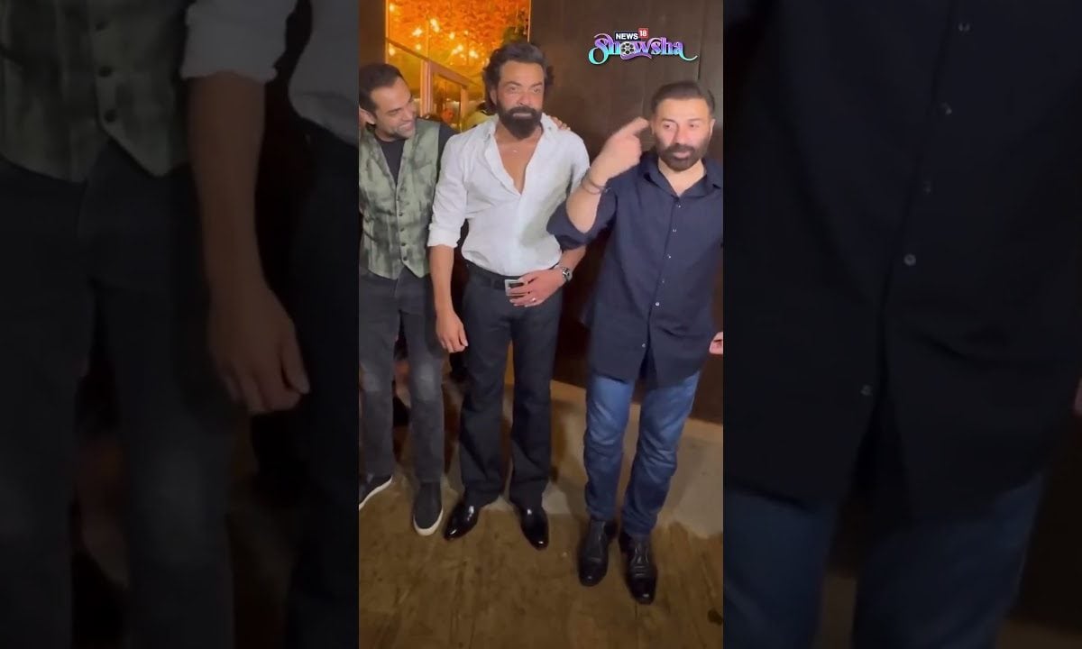 Deol Brothers Abhay, Sunny, Bobby Pose Together For A Reunion Pap ...