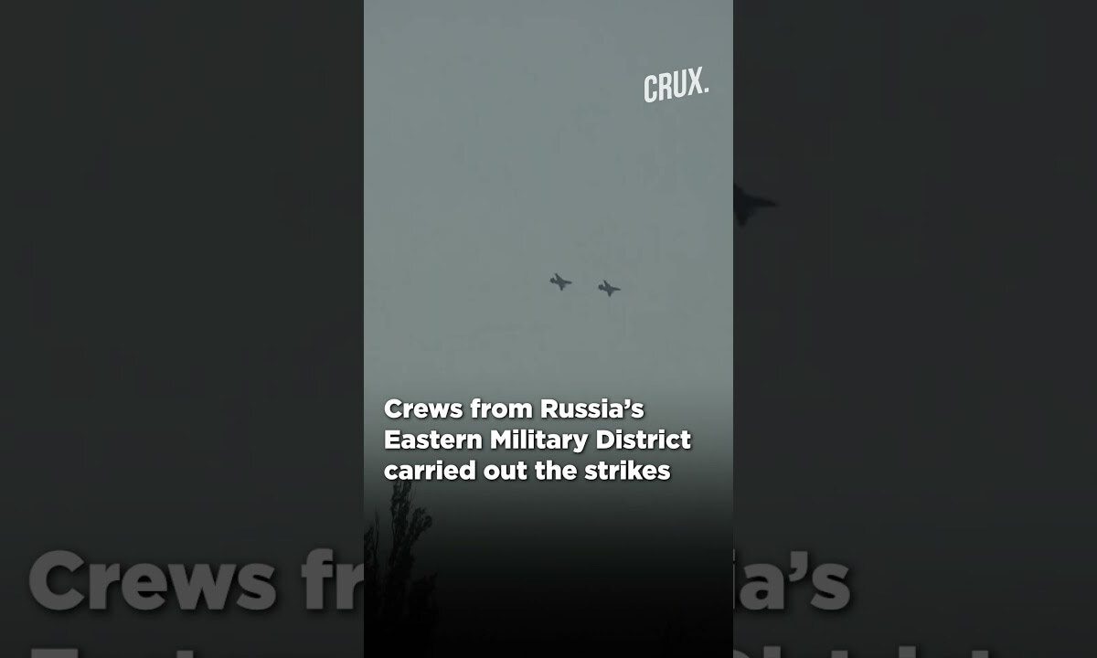 Watch | Russian Fighter Jets "Destroy" Ukraine Positions - News18