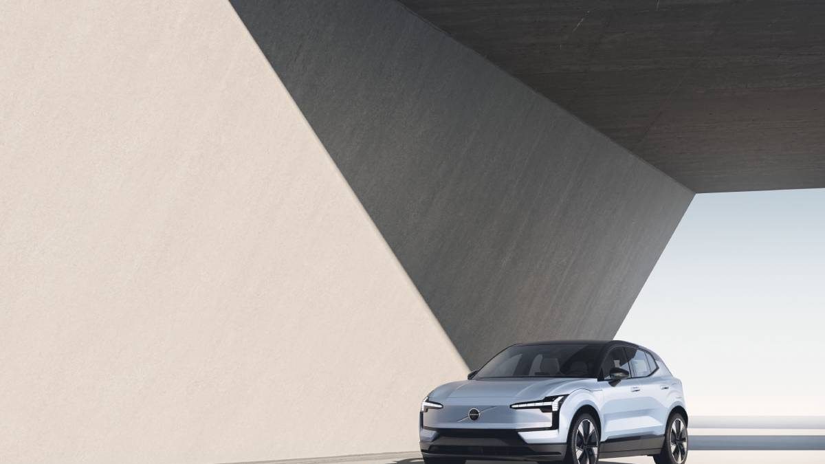 All-Electric Volvo EX30 Makes World Premiere in Italy, Gets 480 Km ...