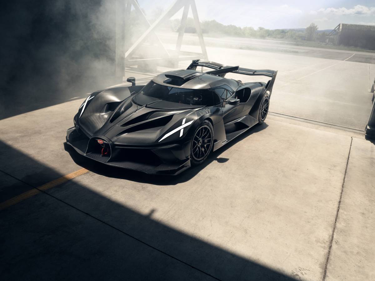 Bugatti Bolide in Pics: See Design, Features, Interior and More - News18