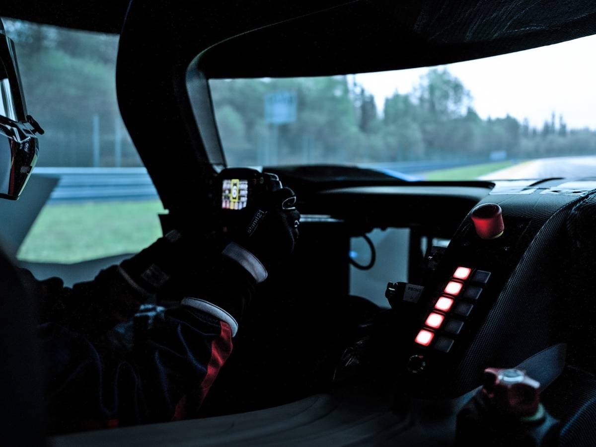 Bugatti Bolide in Pics: See Design, Features, Interior and More - News18