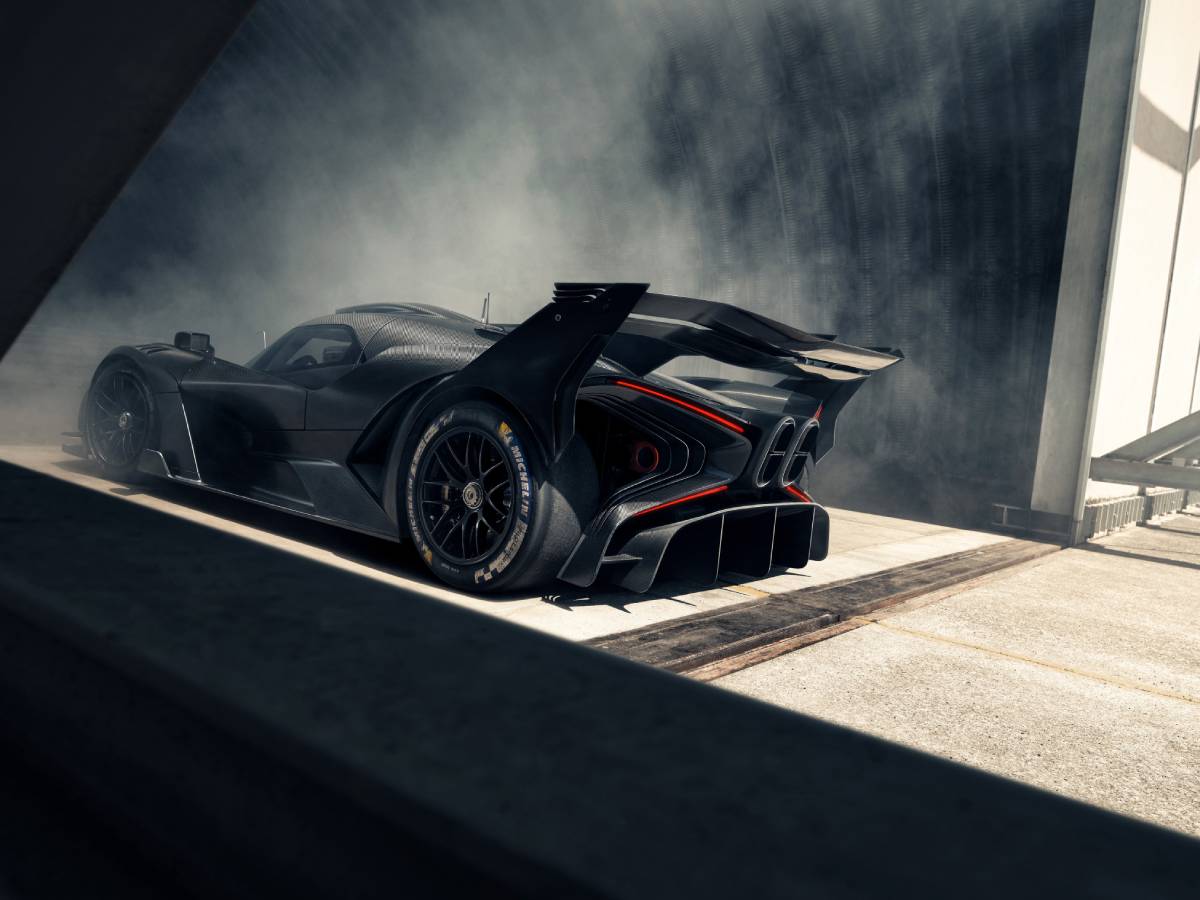 Bugatti Bolide in Pics: See Design, Features, Interior and More - News18