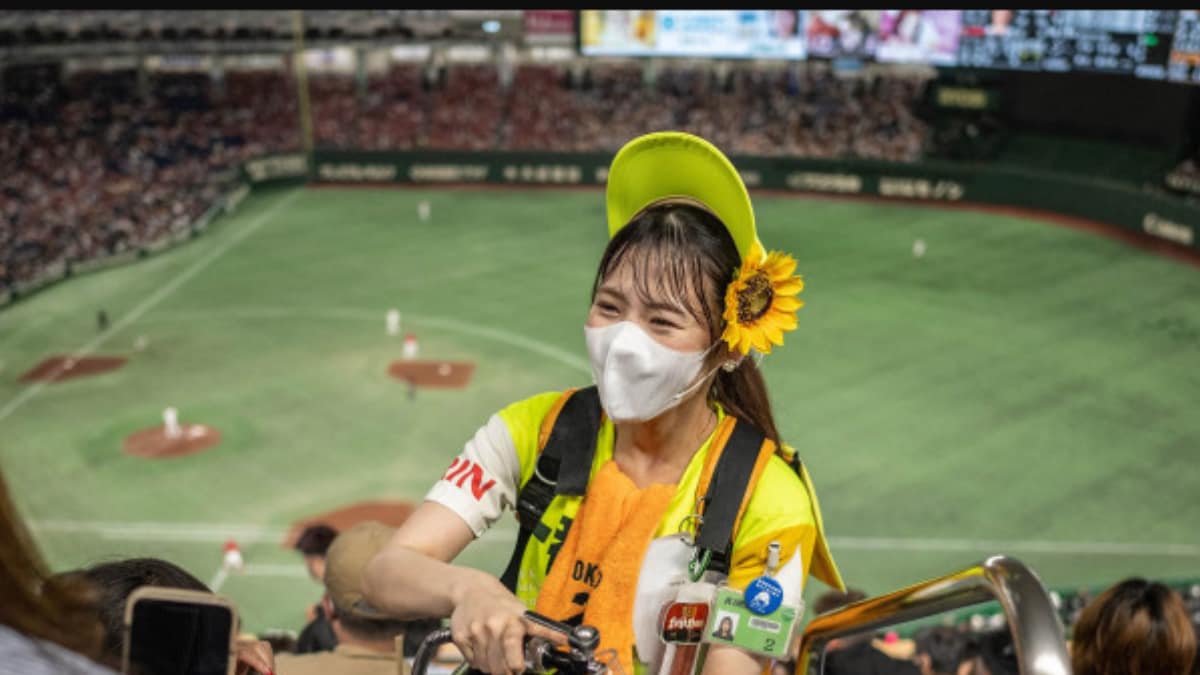 Speed Demons: The 'Uriko' Beer Vendors of Japanese Baseball | Viral ...
