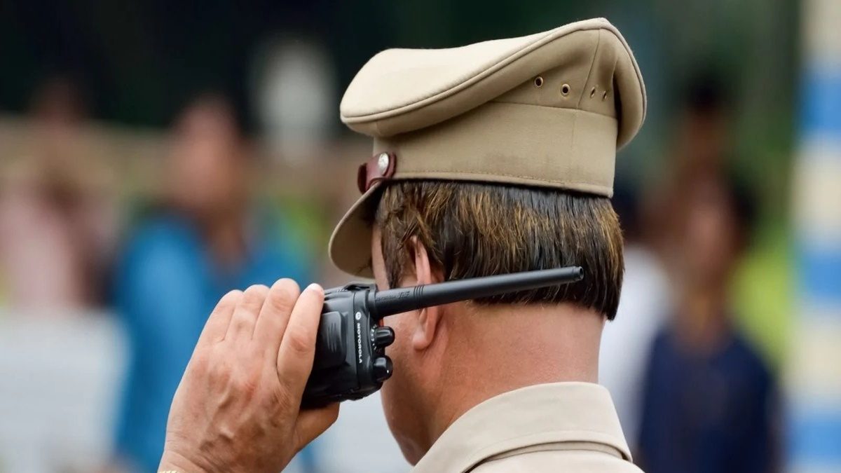 Chennai Traffic Cop Makes Trans Person Perform Ritual on Accident-prone ...