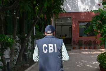 CBI Books EPFO Official, 13 Ex-employees of Jet Airways in PF Claims ...