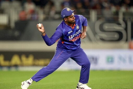 'KL Rahul Will be First Choice, If Sanju Samson Takes Responsibility He ...