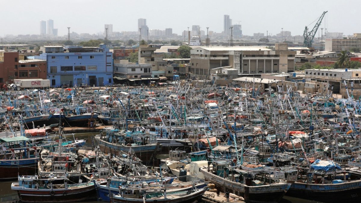 Cyclone Biparjoy to Strike Pakistan on June 15; Over 32,000 at Risk in ...