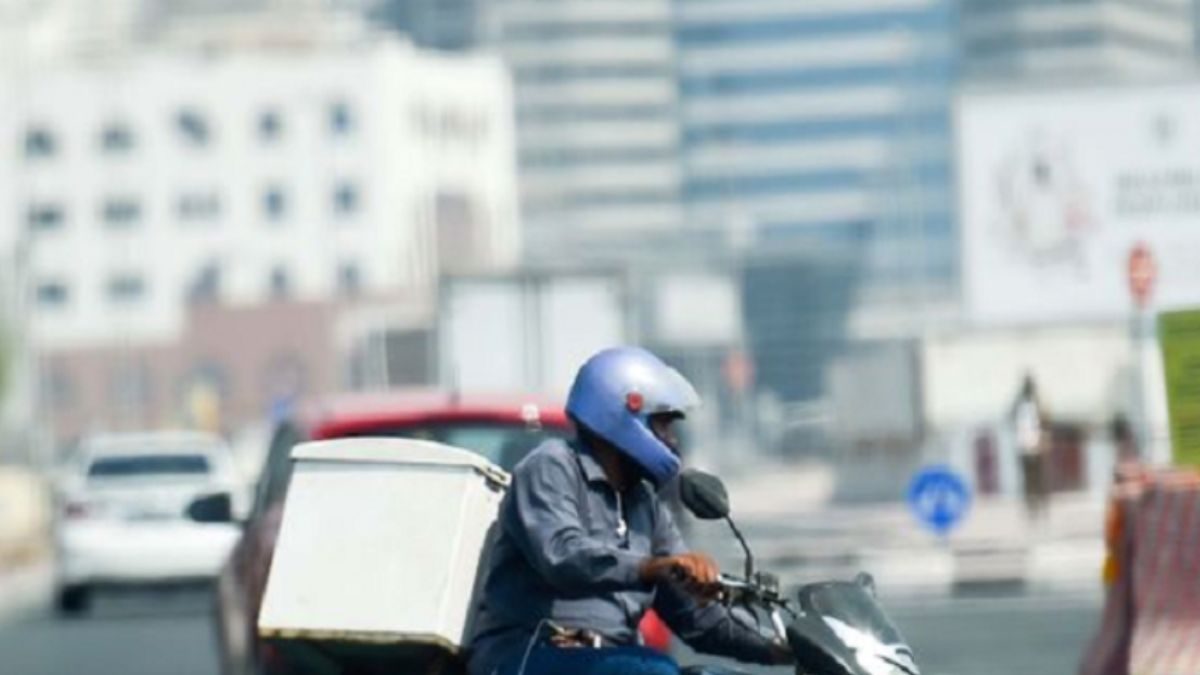 'Sick Society': Delivery Guy Being Asked Not to Share Lift With ...