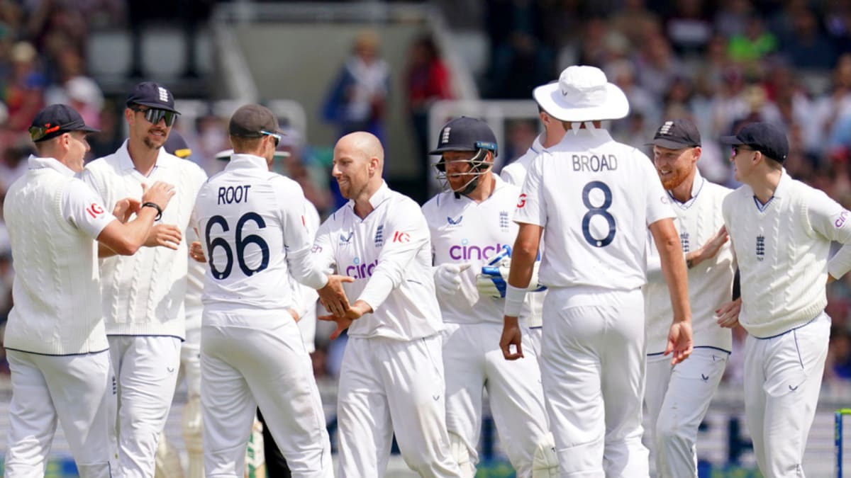 England Name Unchanged 16-member Squad for First 2 Ashes Test Matches ...