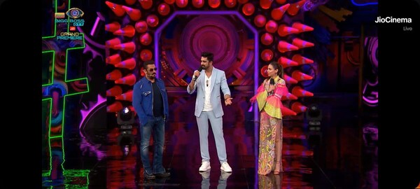 Bigg Boss Ott 2 Live Updates Salman Khan Introduces Pooja Bhatt As The