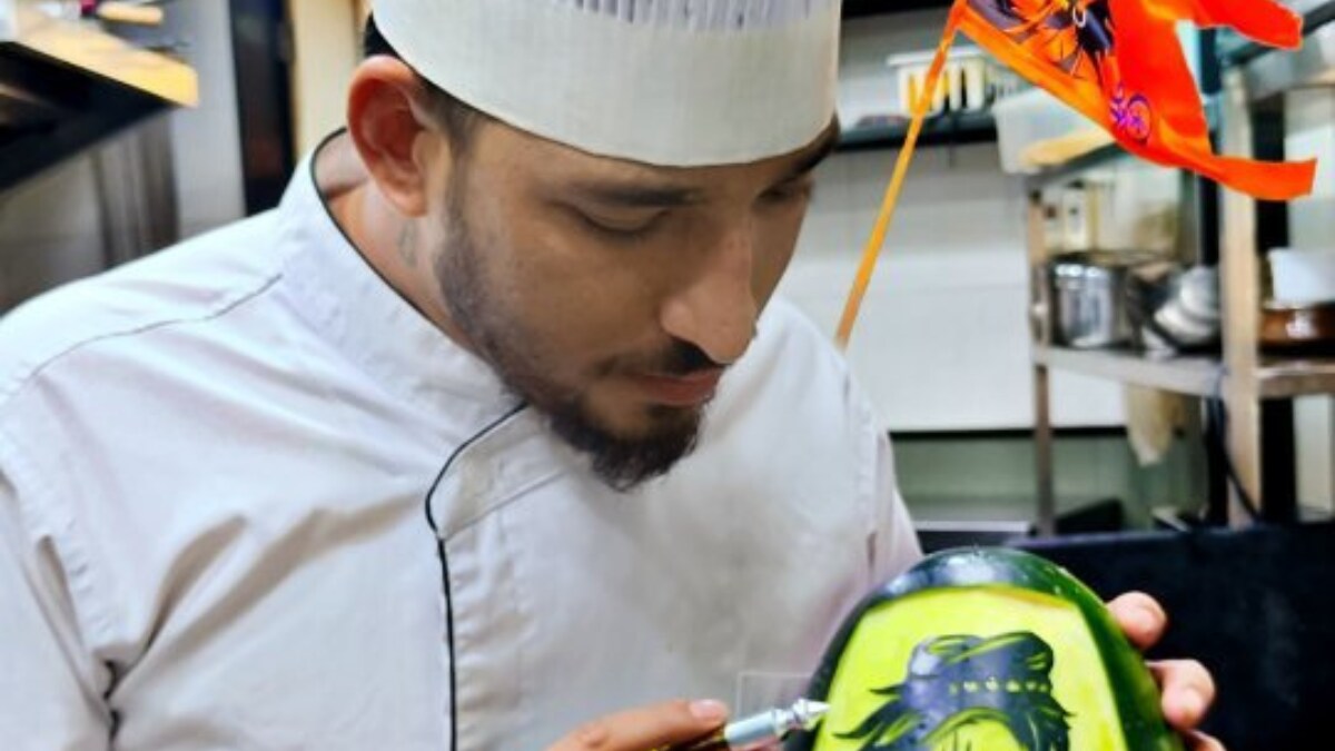Watch: Chef Creates Stunning Lord Hanuman Artwork On Watermelon | Viral ...